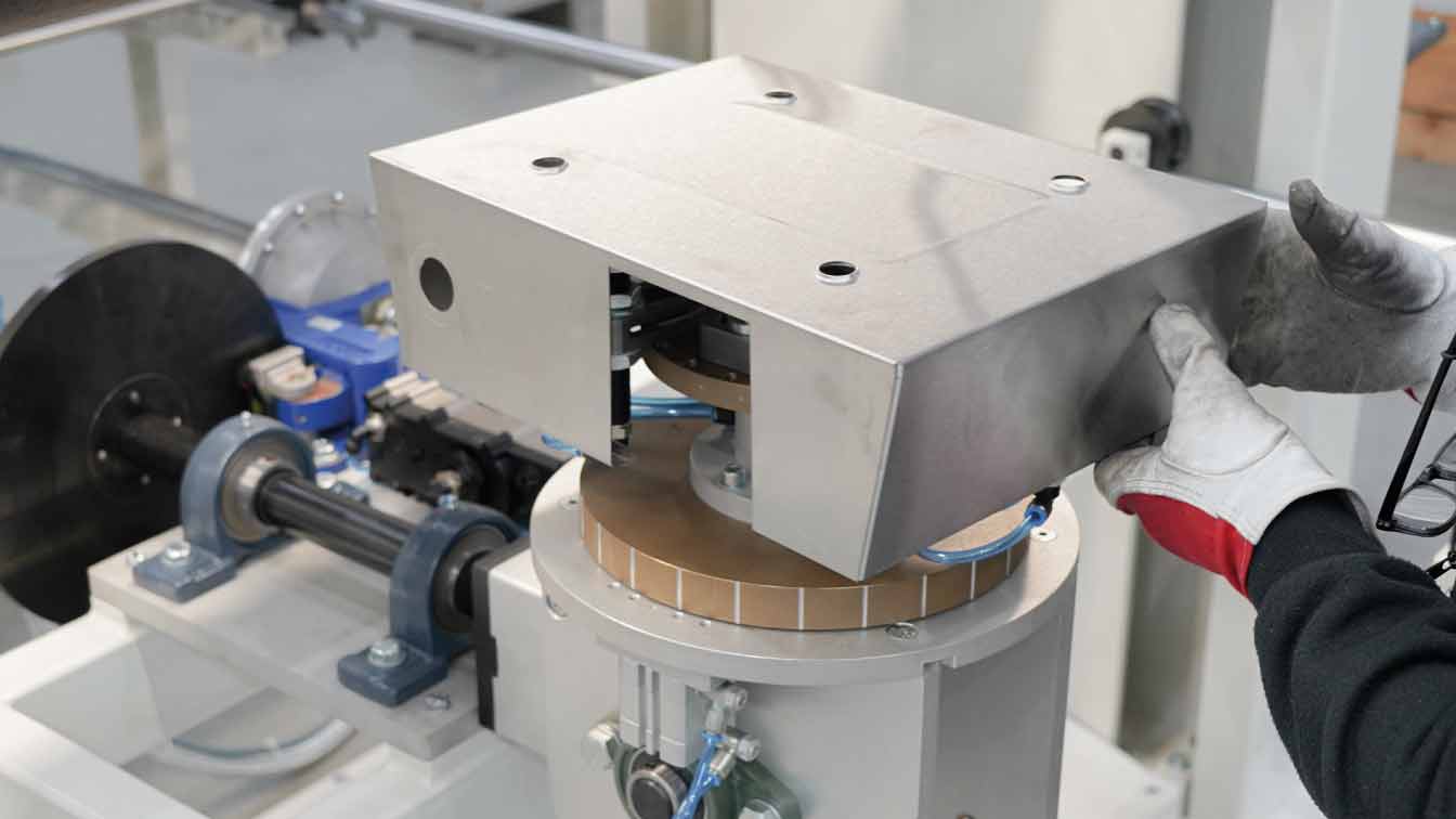 Tube Polishing, Deburring and Edge rounding machines | NS Máquinas